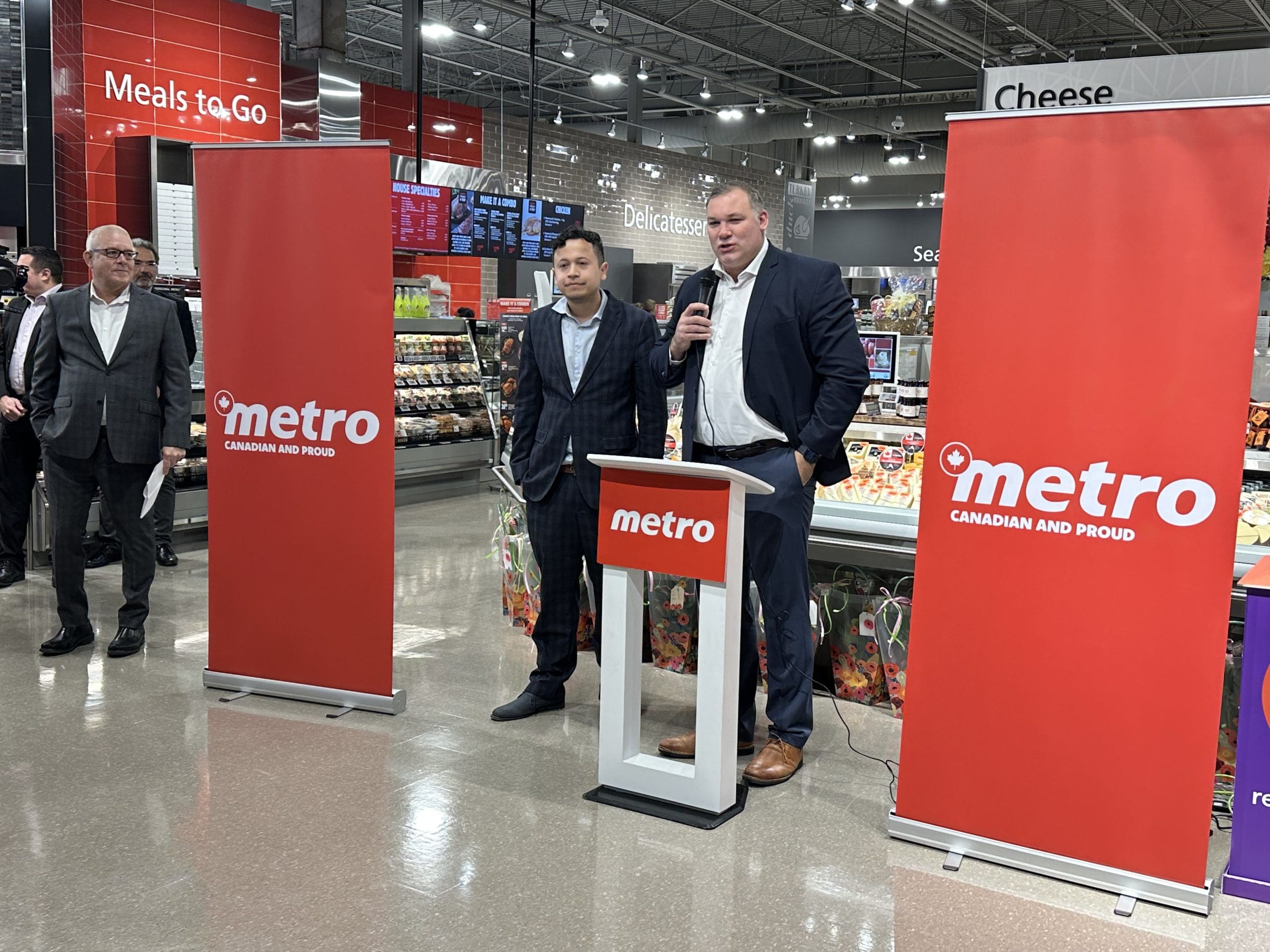 New Metro grocery store opens in Barrie southeast - CompassNews